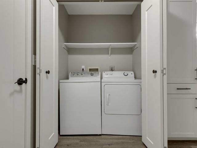 Woodlane Place Townhomes 2 Bedroom Home for Rent at 2187 Cypress Dr, Woodbury, MN 55125