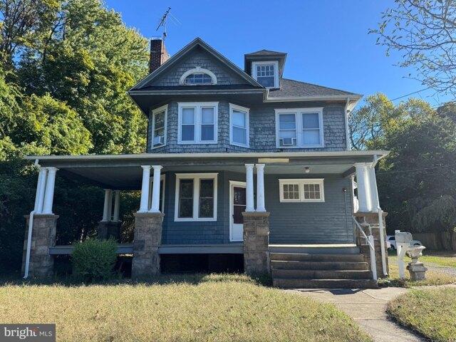 Woodlane Rd, Beverly, Home For Sale