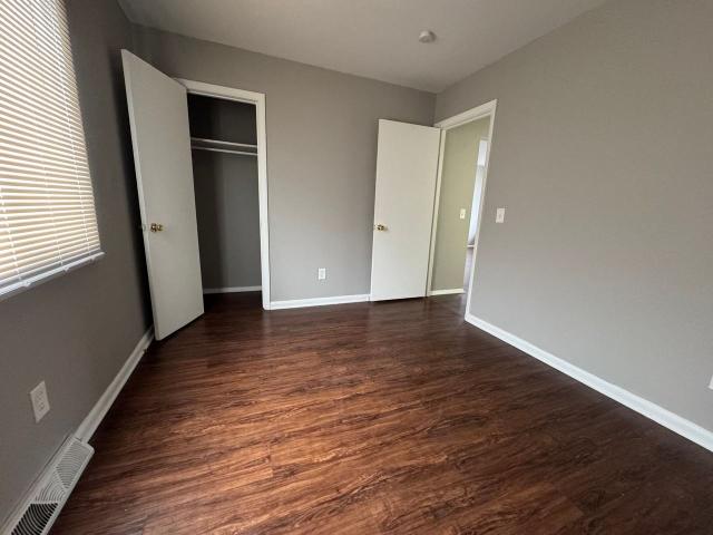 Woodley Court Apartments 2 Bedroom Apartment for Rent at 3906 W Sylvania Ave, Toledo, OH 43623 Franklin Park