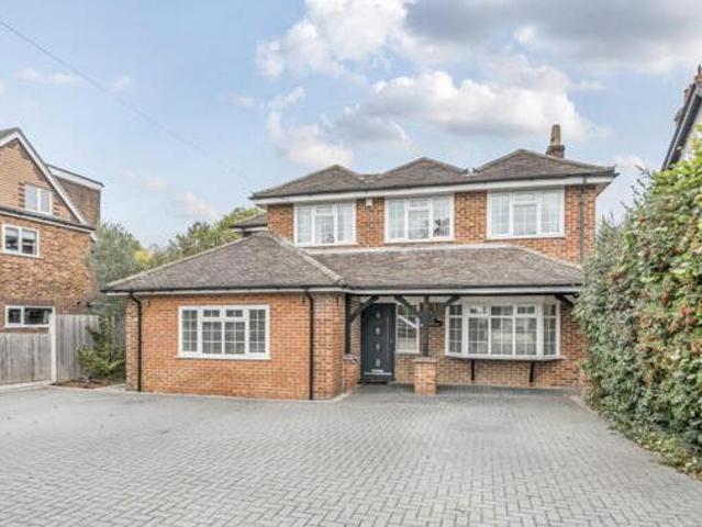 Woodley, Reading Road, Reading, 5 Bedroom Detached