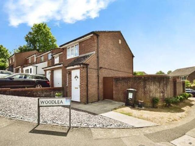 Woodlea, Leybourne, 2 Bedroom End