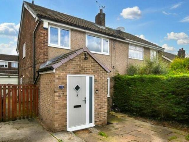 Woodlea Road, Yeadon, 4 Bedroom Semi detached