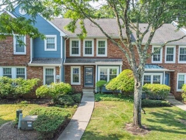 Woodledge Ct, Rockaway, Home For Sale