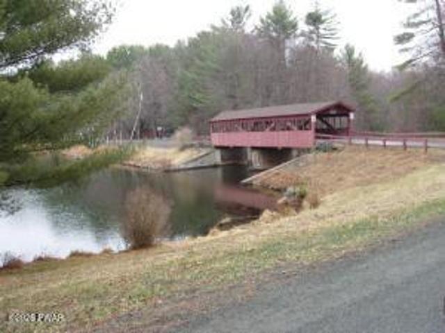 Woodledge East Lake