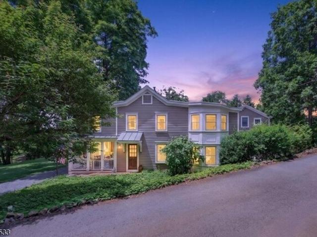 Woodledge Rd, Watchung, Home For Sale