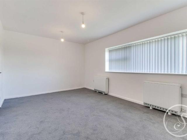 Woodliffe Court, Leeds