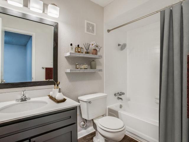 Woodlyn Apartment Homes 2 Bedroom Apartment for Rent at 123 Wilson Creek Blvd, Mckinney, TX 75069