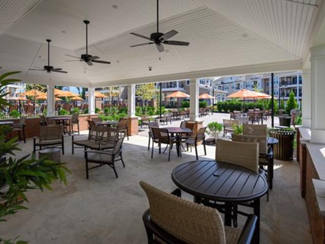 Woodmont Way West Windsor Pearl