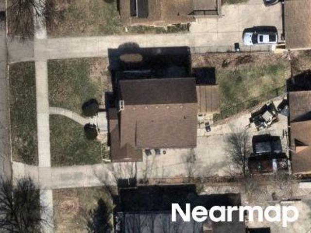 Woodmont Ave