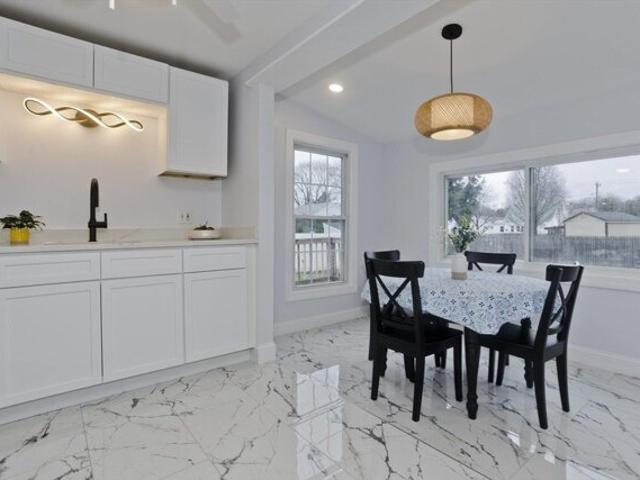 Woodmont St, Westfield, Home For Sale