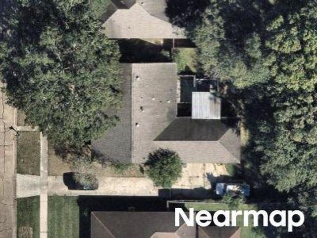 Woodmoss Dr