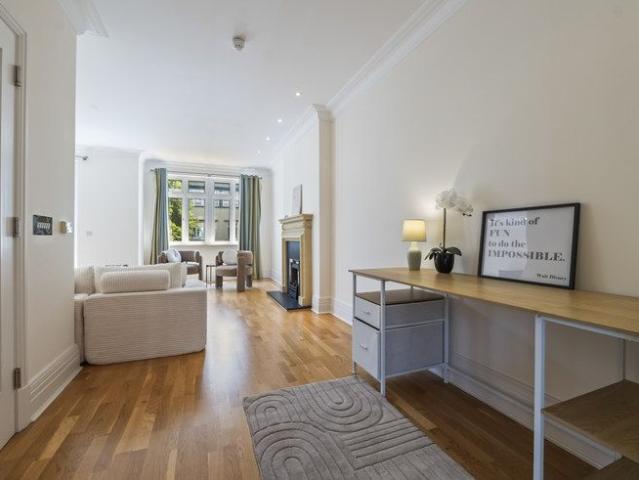 Woodman Mews