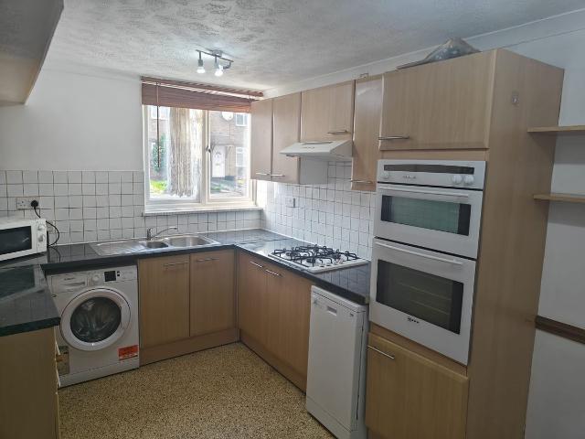 Woodman Path, Ilford IG6, 2 bed end terrace house to rent, £1,800 pcm | PrimeLocation