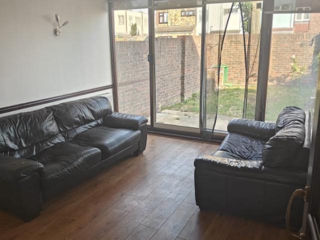 Woodman Path, Ilford IG6, 2 bed end terrace house to rent, £1,900 pcm | PrimeLocation