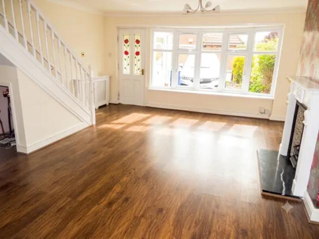 Woodmanhurst Road, Stanford Le Hope