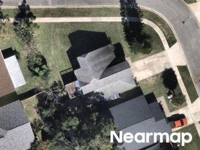 Woodmar Dr