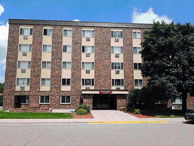 Woodmere Apartments