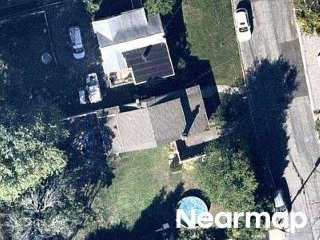 Woodmere Dr