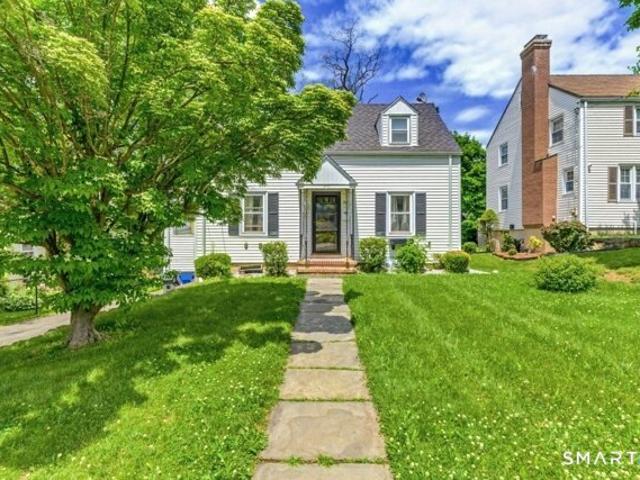 Woodmere Rd, West Hartford, Home For Sale