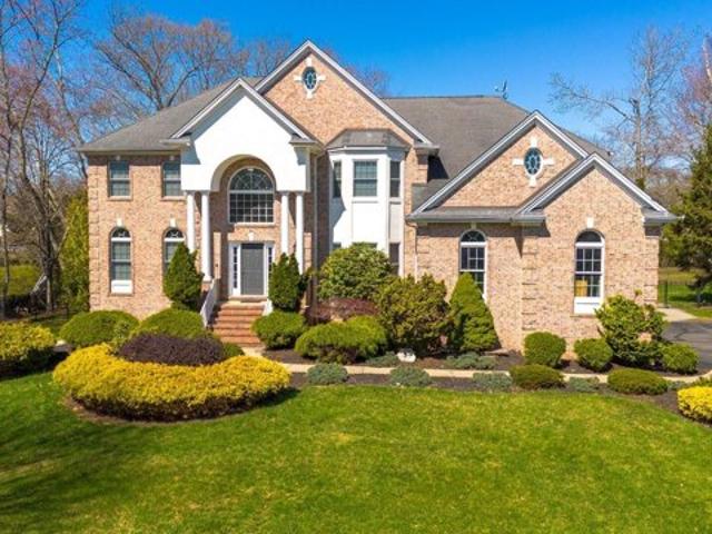 Woodmere Rd, Monroe Township, Home For Sale