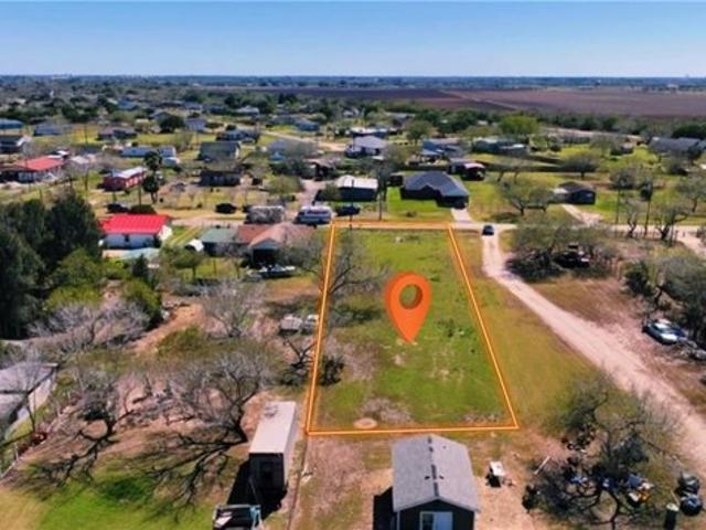 Woods Dr, Combes, TX 78552