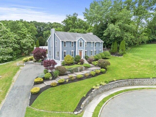 Woods Hill Cir, Woburn, Home For Sale