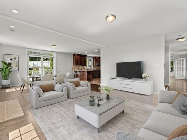 Woods Hill Cir, Woburn, Home For Sale