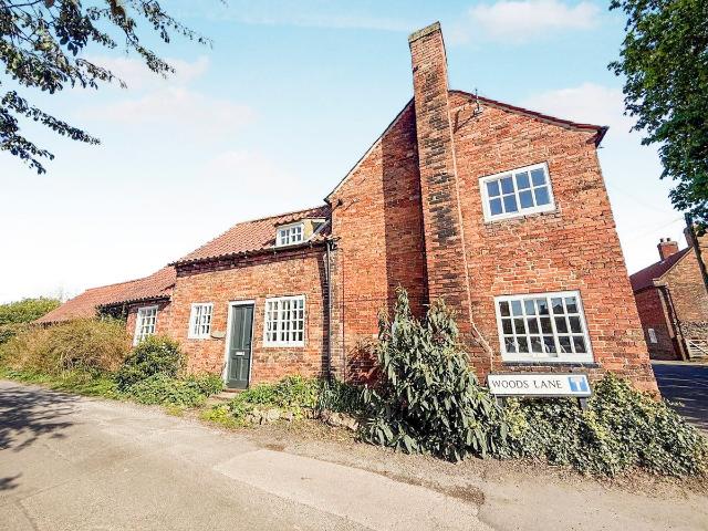 Woods Lane, Flintham, Newark On Trent NG23, 2 bed cottage to rent, £1,100 pcm | PrimeLocation