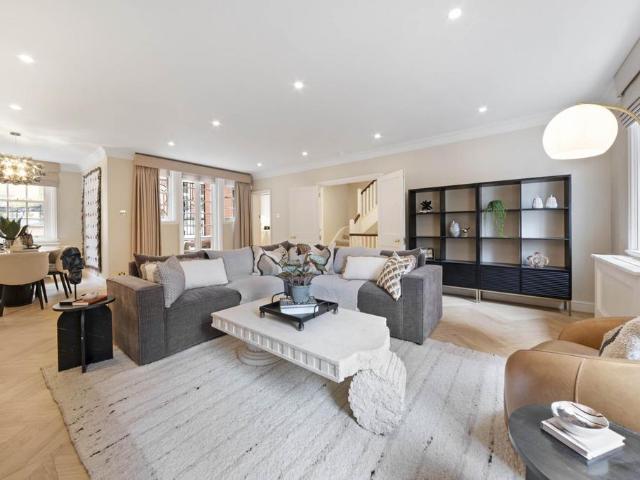 Woods Mews, Mayfair, W1 4 bed house to rent £26,000 pcm £6,000 pw