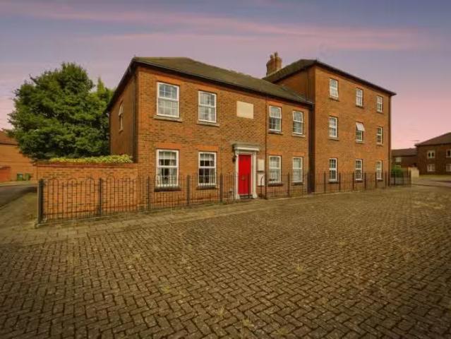Woodsman Croft, Coldharbour, Fairford Leys