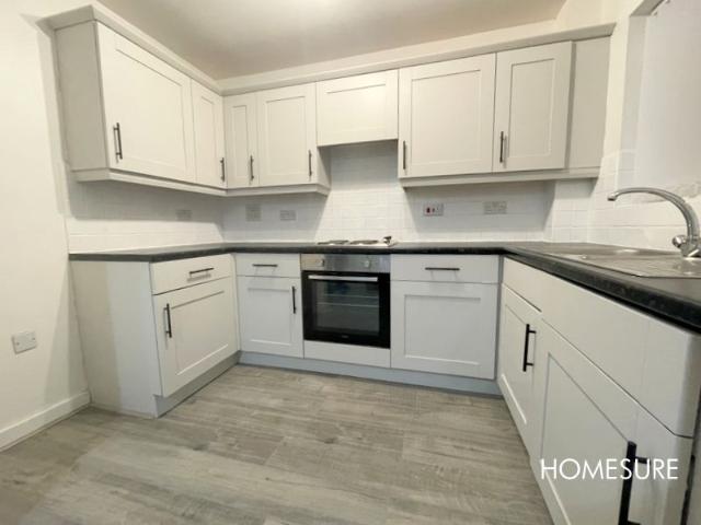 Woodsome Park, Woolton, Liverpool, Merseyside L25, 2 bed flat to rent, £775 pcm | PrimeLocation