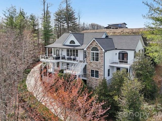 Woodsong Dr, Hendersonville, Home For Sale