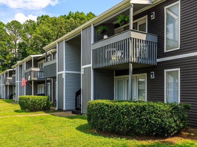 Woodscape 2 Bedroom Apartment for Rent at 581 Calla Ct, Newport News, VA 23608 McIntosh