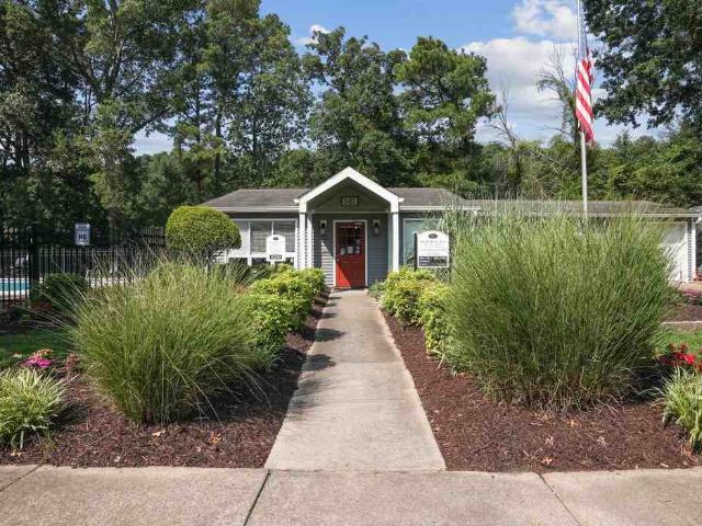 Woodscape Apartments 3 Bedroom Apartment for Rent at 581 Calla Ct, Newport News, VA 23608 McIntosh