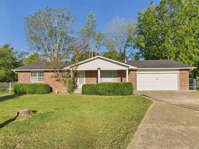 Woodsdale Ct, Mountain Home, Home For Sale