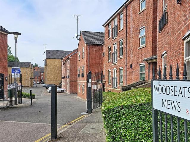 Woodseats Mews, Sheffield S8, 2 bed flat to rent, £1,000 pcm | PrimeLocation