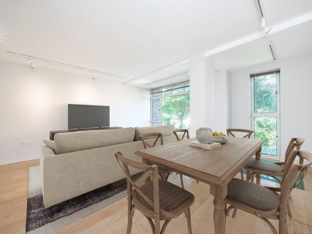 Woodsford Square, Holland Park, W14, London