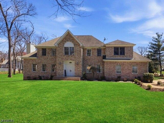Woodshire Ter, Montville Township, Home For Sale