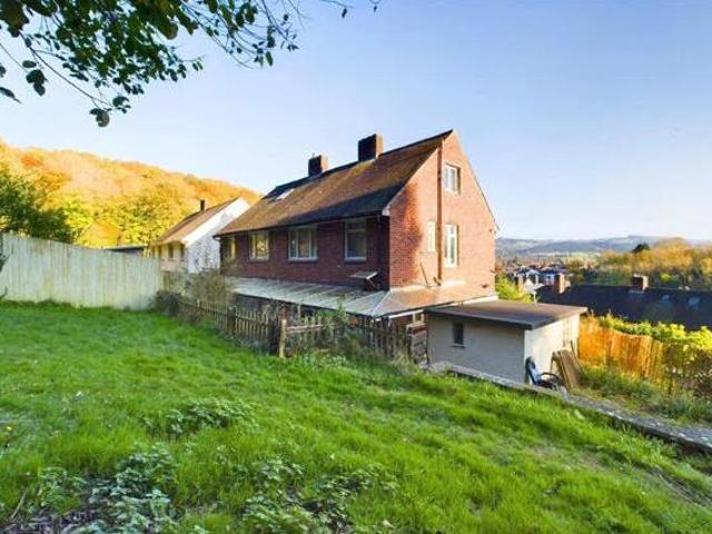 Woodside, Welshpool, 3 Bedroom Semi detached