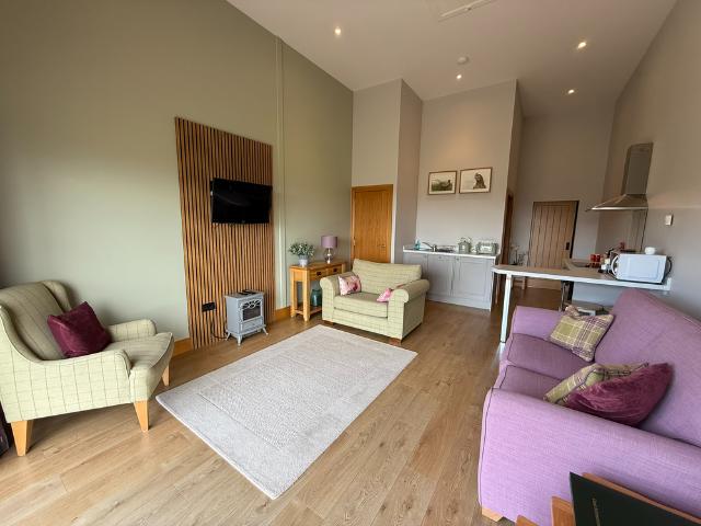 Woodside Apartments, Strathkinness