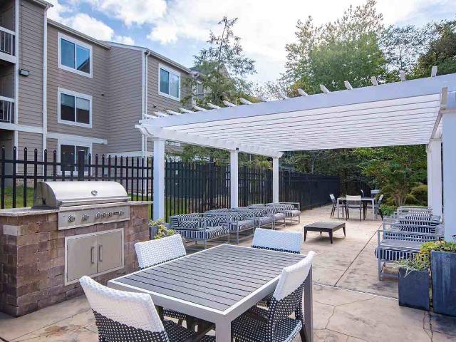 Woodside Apartments 2 Bedroom Apartment for Rent at 7525 Woodside Ln, Lorton, VA 22079 Lorton