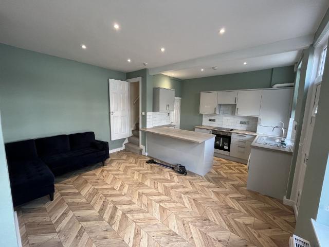 Woodside Avenue, Burley, Leeds LS4, 2 bed terraced house to rent, £1,195 pcm | PrimeLocation