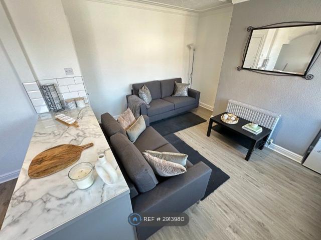 Woodside Avenue, Leeds LS4, 3 bed terraced house to rent, £1,694 pcm | PrimeLocation