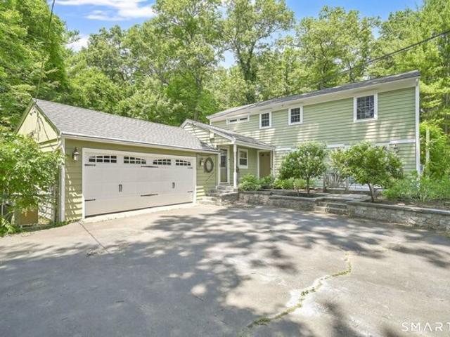 Woodside Cir, Simsbury, Home For Sale