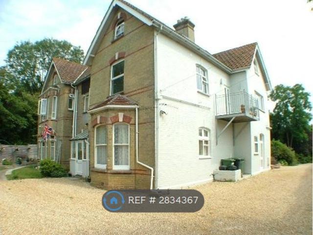Woodside, Cowes PO31, 3 bed flat to rent, £795 pcm | PrimeLocation