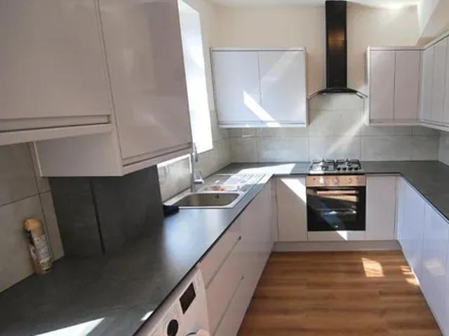 Woodside Close, London, HA0 1UJ, United Kingdom | 4 bed townhouse for rent #138147204 | Rentberry