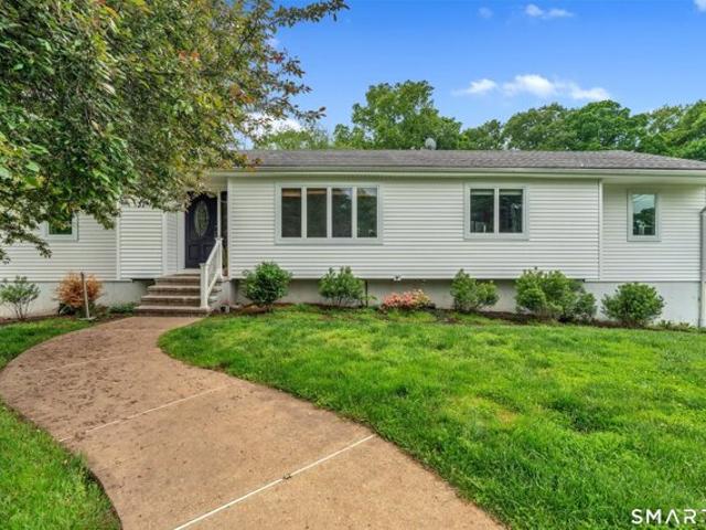 Woodside Dr, Branford, Home For Sale