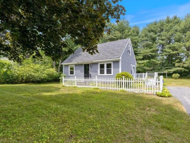 Woodside Dr, Kennebunk, Home For Sale