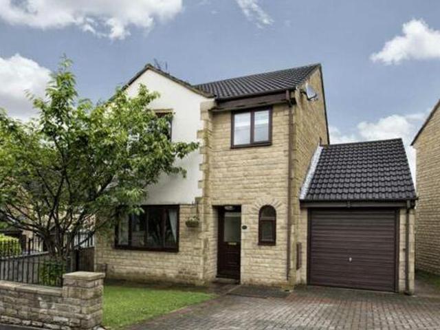 Woodside Drive, Churwell, 4 Bedroom Detached