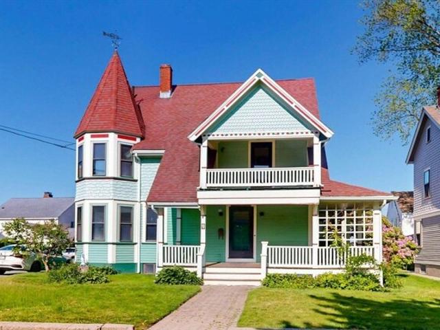 Woodside Park, Winthrop, Home For Sale
